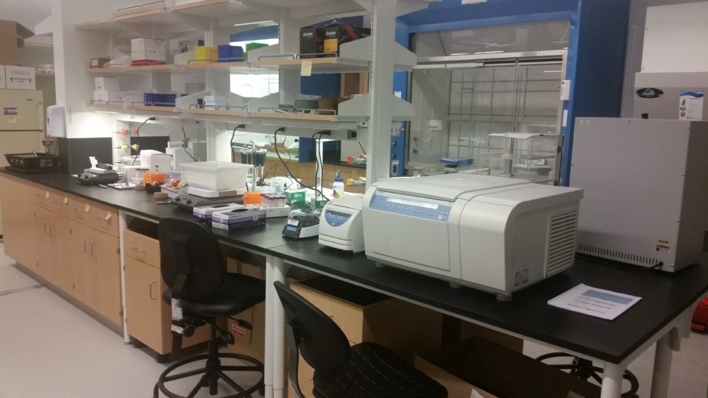 Wet Lab Facility – The Cotten Lab